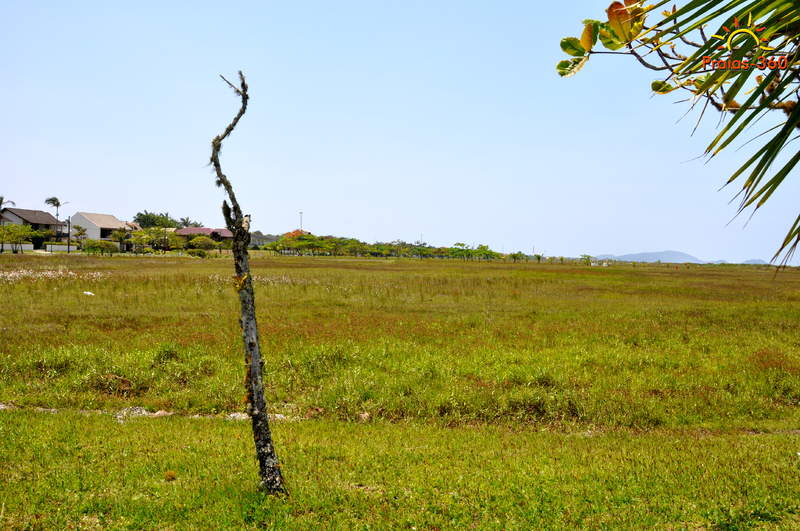 Praia Balneário Atami