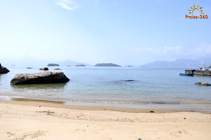 Praia do Calhau