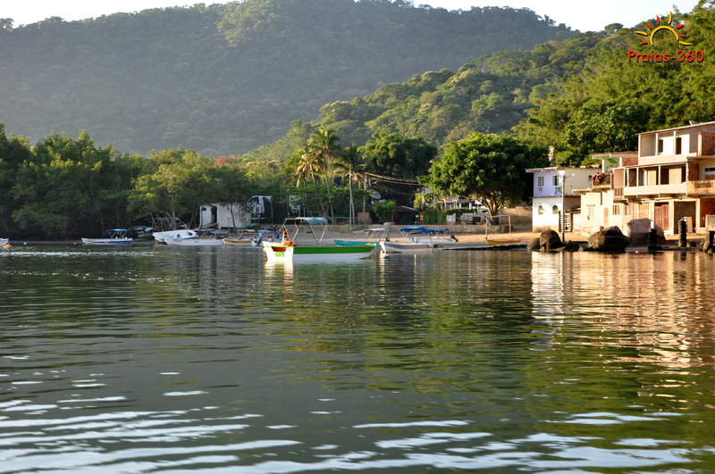 Praia de Gamboa