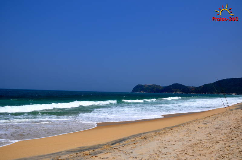 Praia de Jaconé