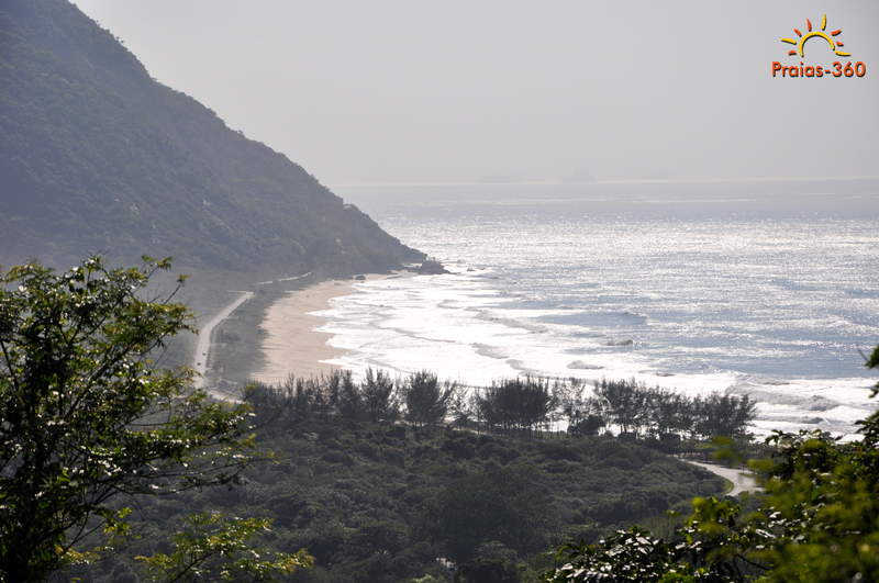 Praia de Grumari