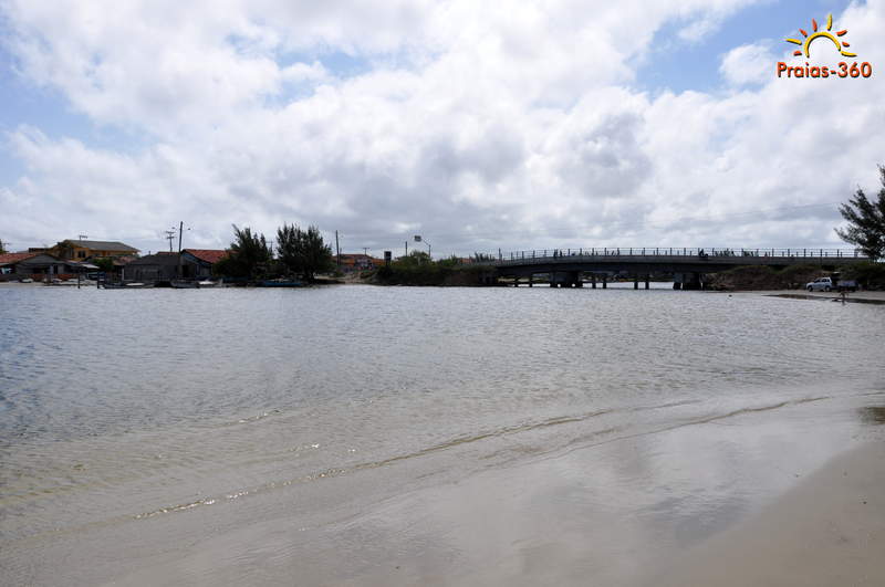 Praia Barra do Camacho